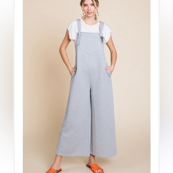 JODIFL | Pants & Jumpsuits | Heather Grey Textured Overalls Size L ...
